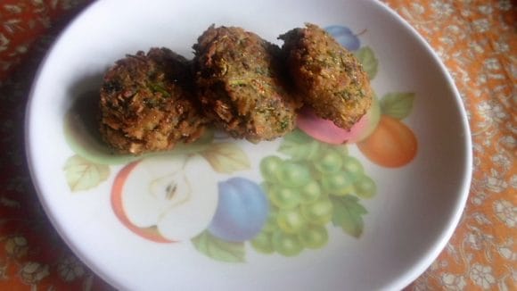 Spicy Hirvya Mirchicha Kharda or Thecha | Royal Chef Sujata